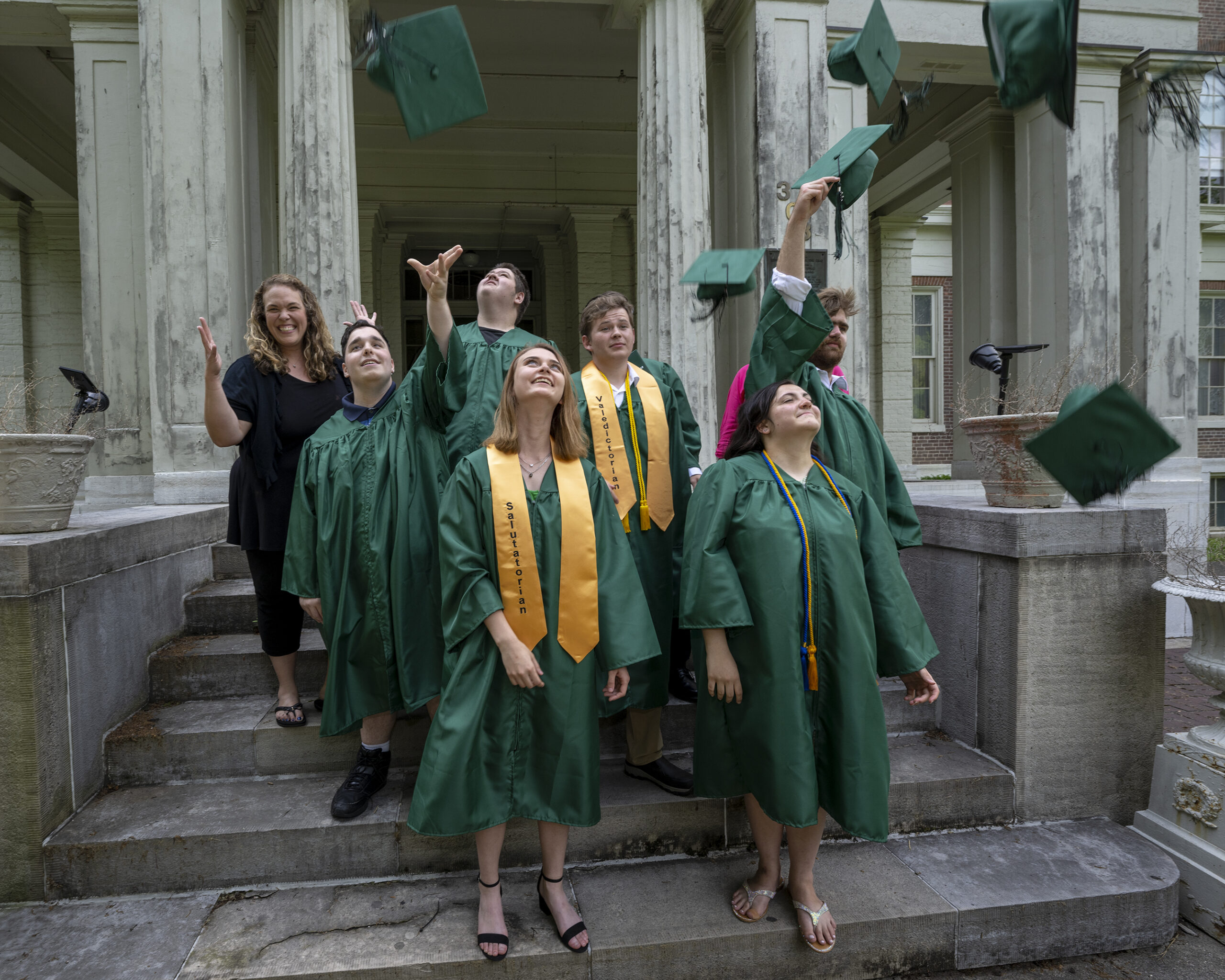 Kentucky School for the Deaf celebrates seven Class of 2022 graduates ...