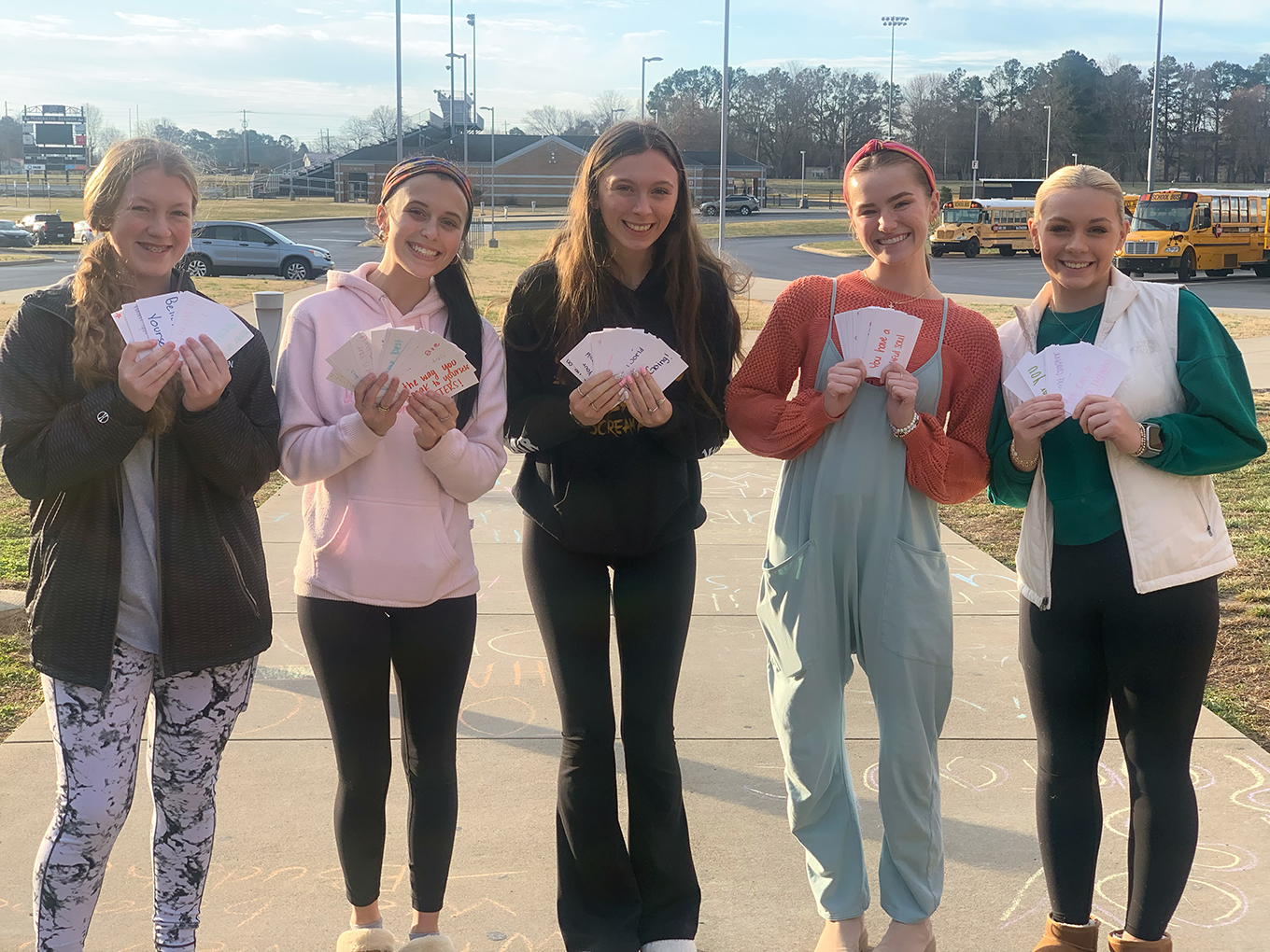 McCracken County High School students spread positivity through the Smile Club – Kentucky Teacher