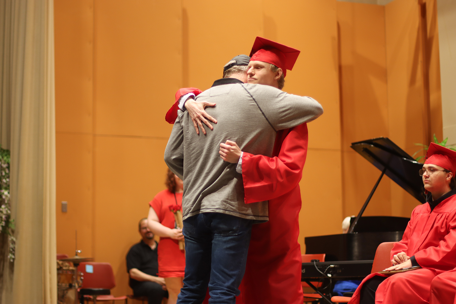 Kentucky School for the Blind honors five graduates during 2024 ...