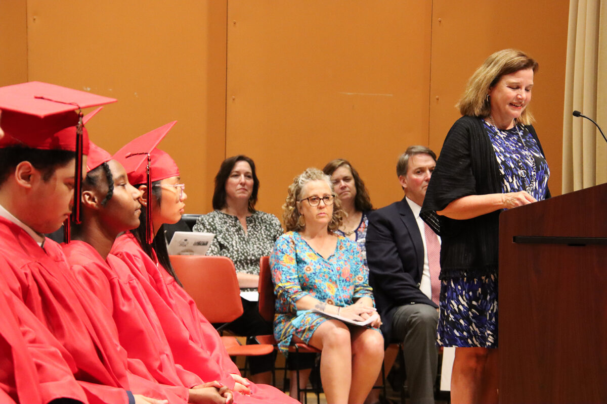 Kentucky School for the Blind honors five graduates during 2024 ...