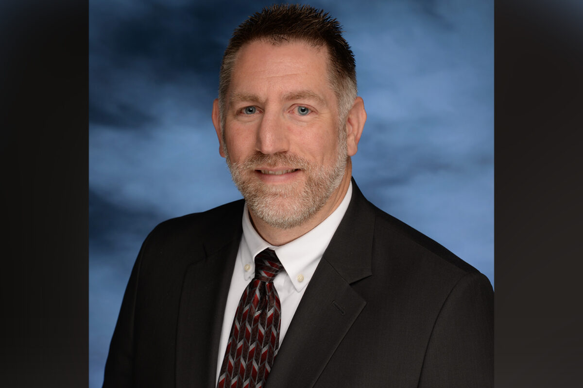 Superintendent Burke ‘Bo’ Chenoweth has ‘poured his heart’ into Hart ...